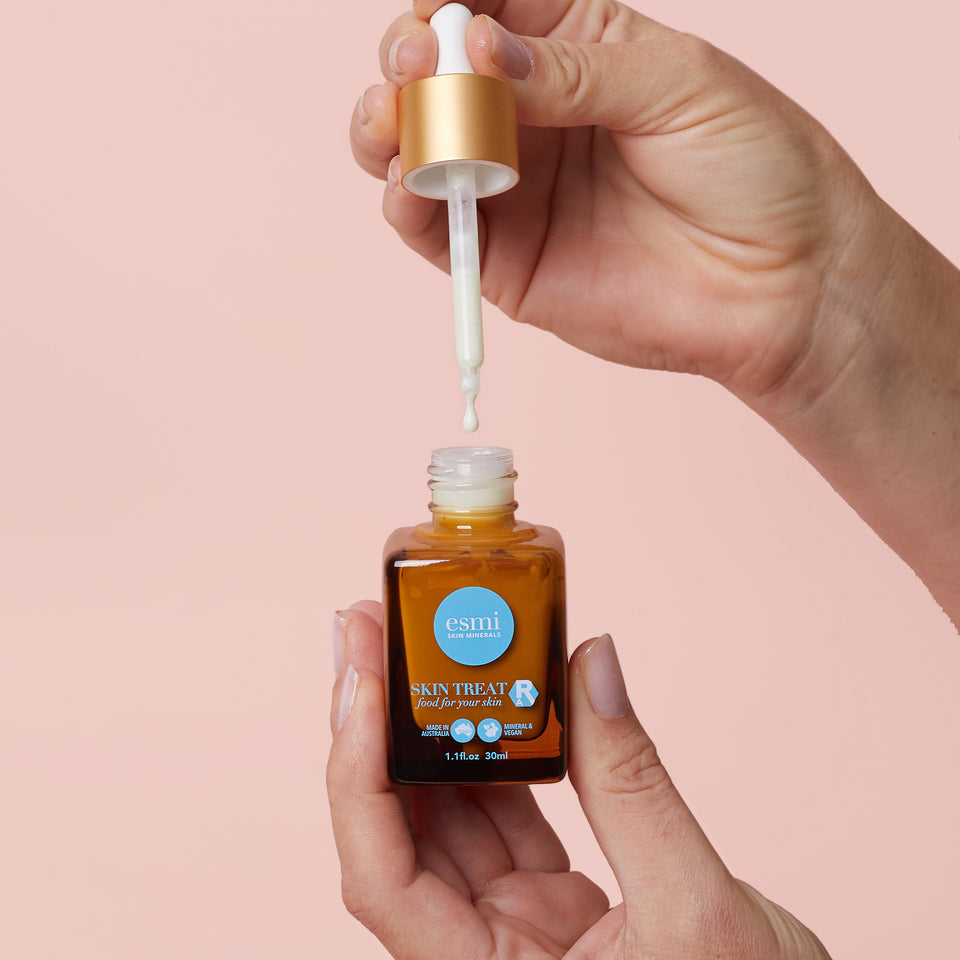 Shop 0.25% Retinol | Encapsulated Serum | esmi Skin Minerals